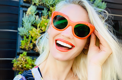 How To Measure Your Pupillary Distance (PD) | Zeelool Optical