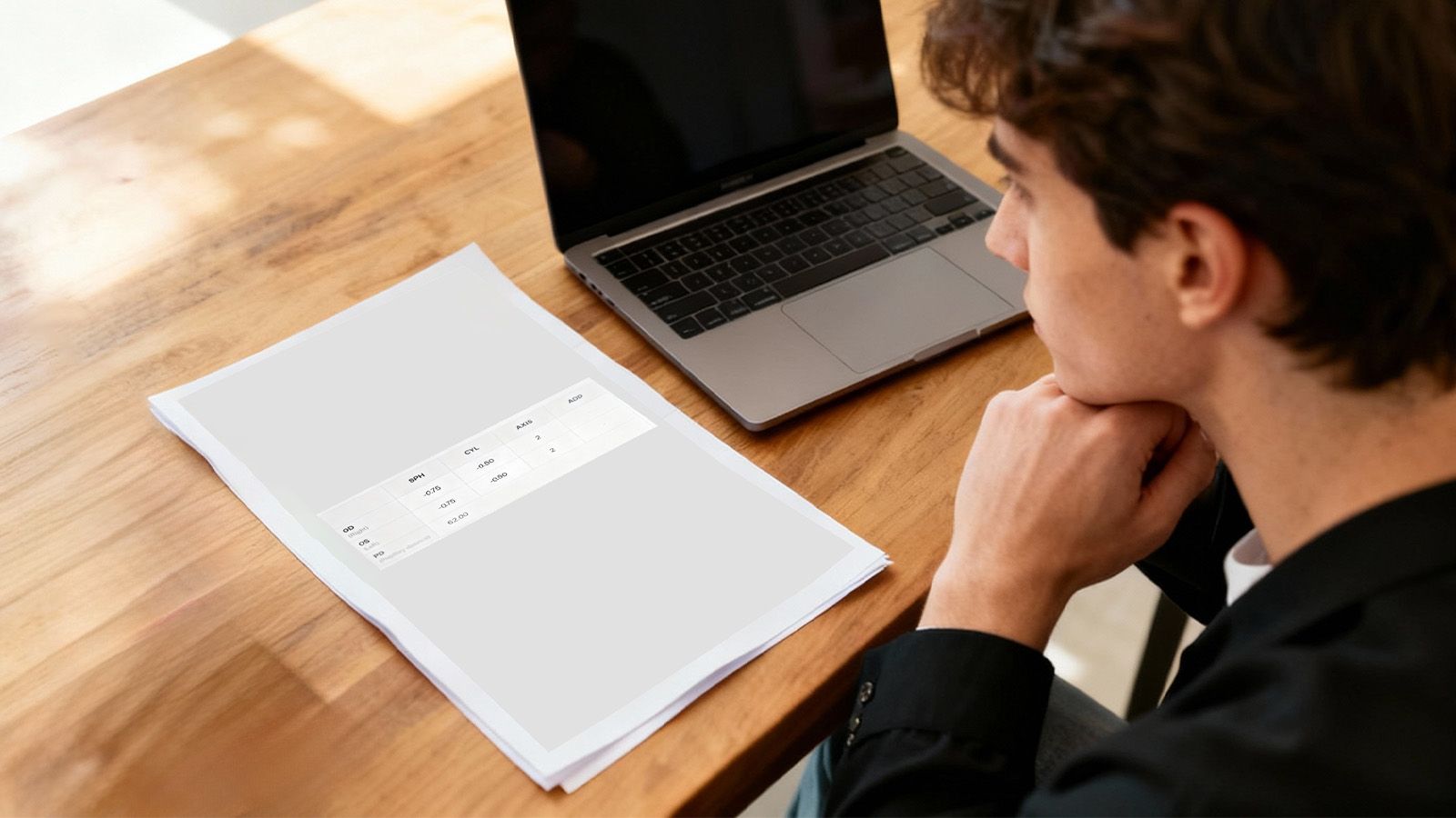 What Is CYL in an Eyeglass Prescription? A Simple Explanation